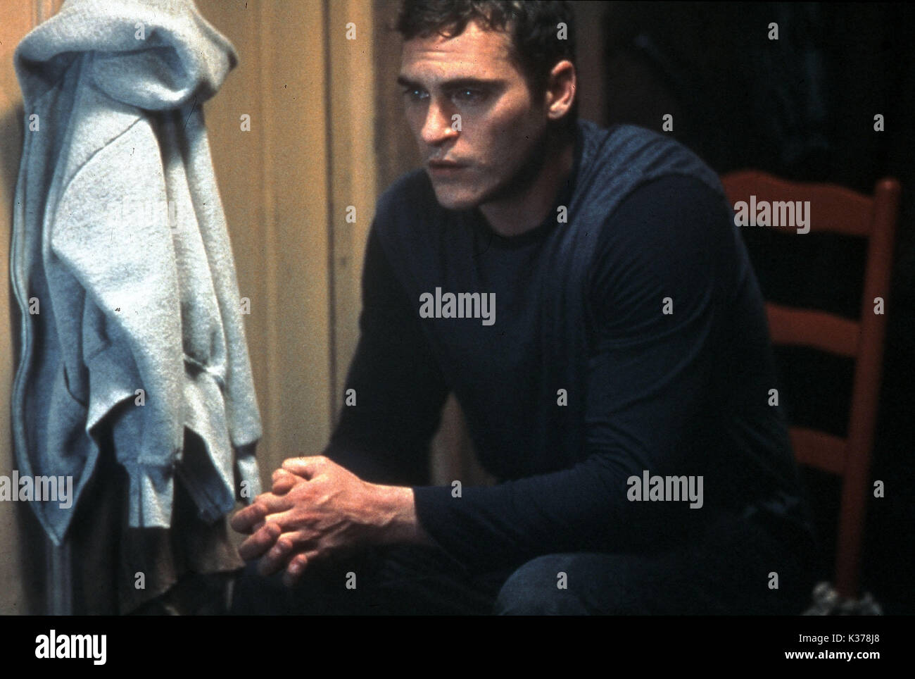 SIGNS JOAQUIN PHOENIX Date: 2002 Stock Photo - Alamy