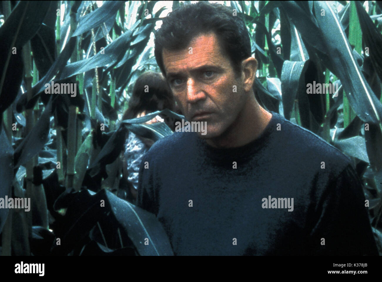 SIGNS MEL GIBSON Date: 2002 Stock Photo - Alamy