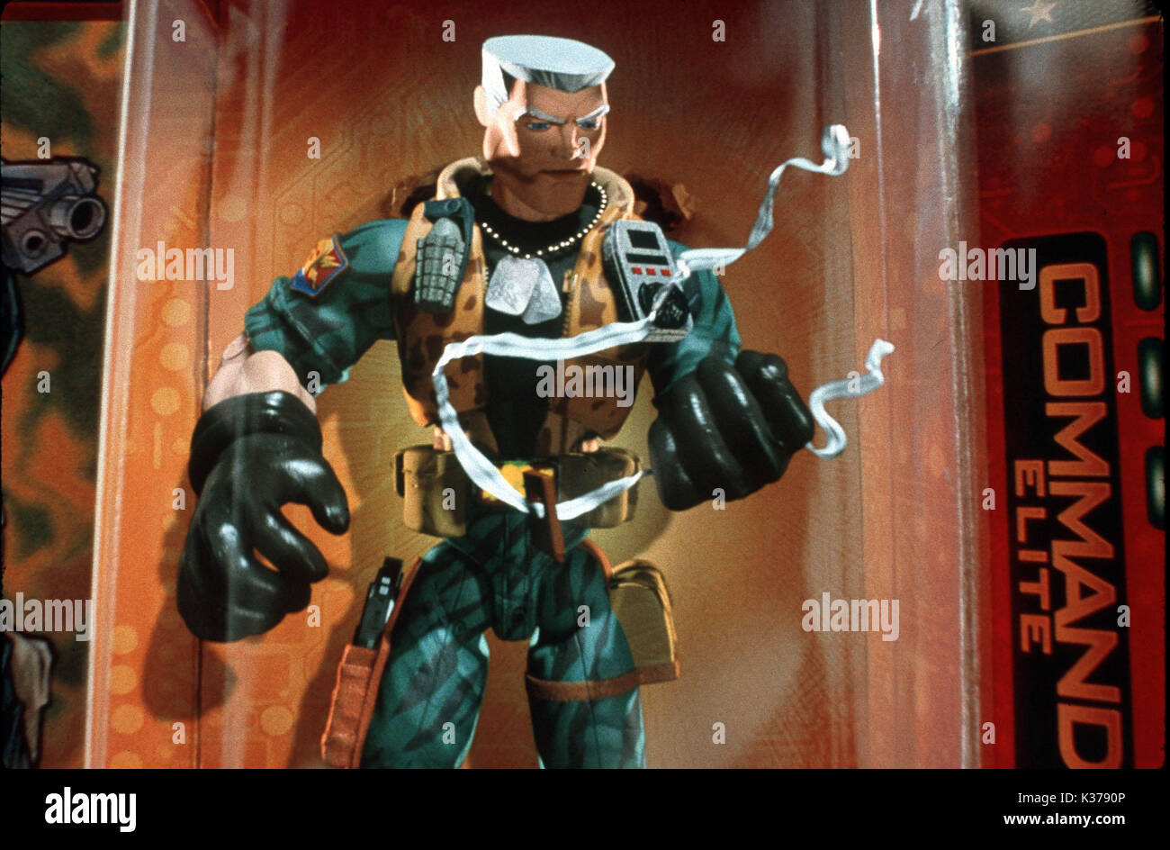 SMALL SOLDIERS COPYRIGHT: DREAMWORKS Date: 1998 Stock Photo - Alamy