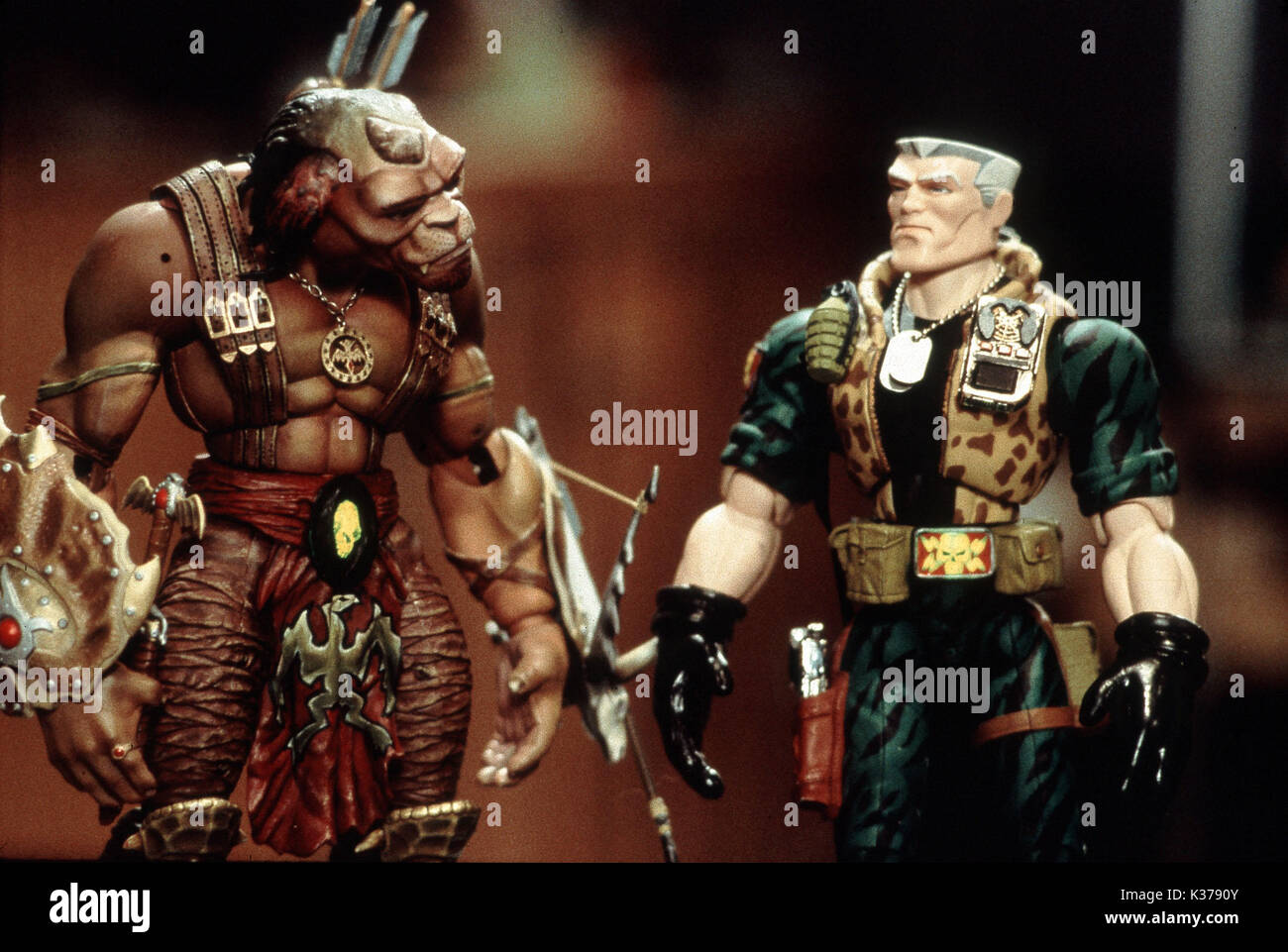 Small soldiers 1998 hi-res stock photography and images - Alamy