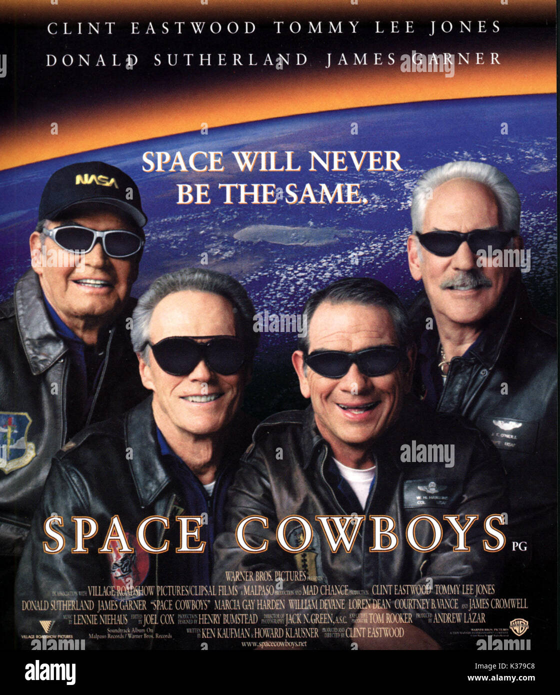 SPACE COWBOYS Date: 2000 Stock Photo - Alamy