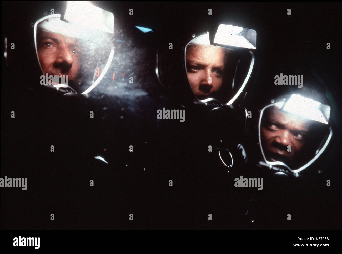 SPHERE L-R, DUSTIN HOFFMAN, SHARON STONE, SAMUEL L. JACKSON Stock Photo ...