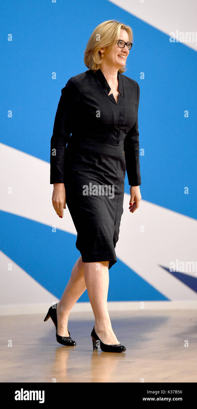 Red pantent shoes hi-res stock photography and images - Alamy