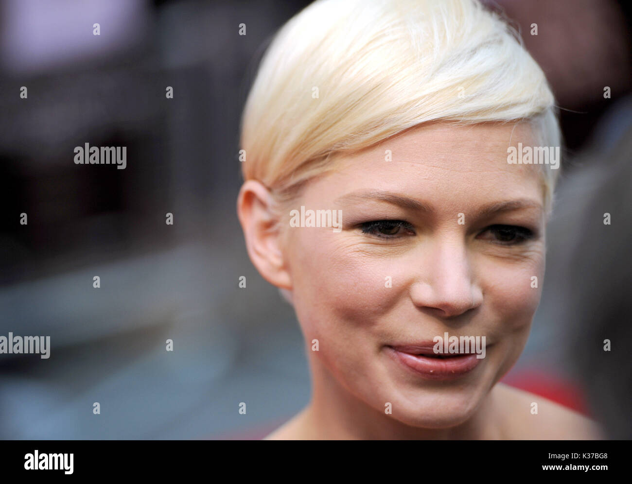 Photo Must Be Credited ©Alpha Press 079965 08/10/2016 Michelle Williams ...