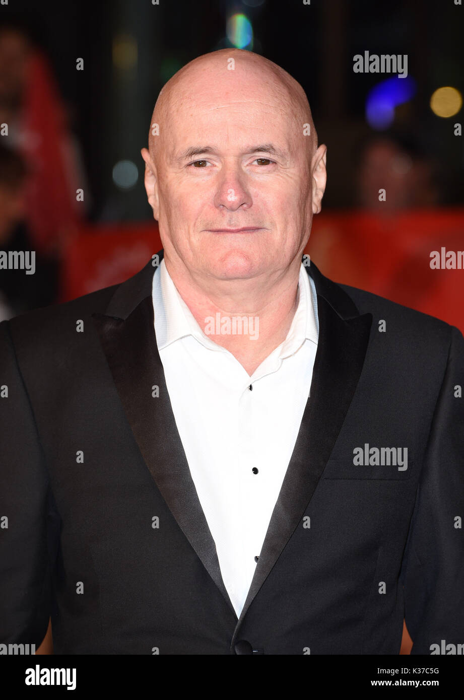 Photo Must Be Credited ©Alpha Press 079965 18/10/2016 Dave Johns I ...