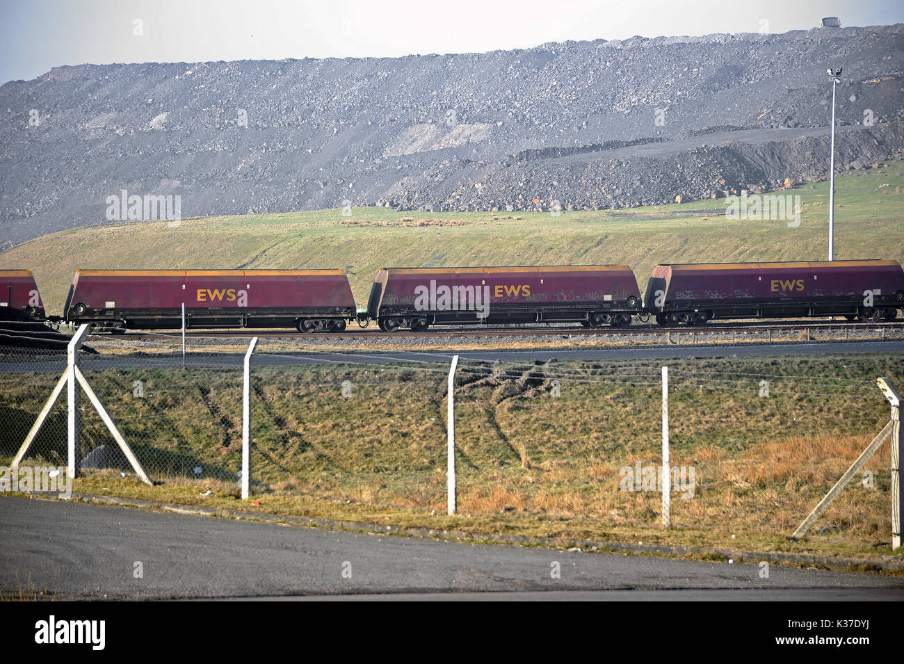 66126 propels its train of hoppers into the loading area at Cwmbargoed ...