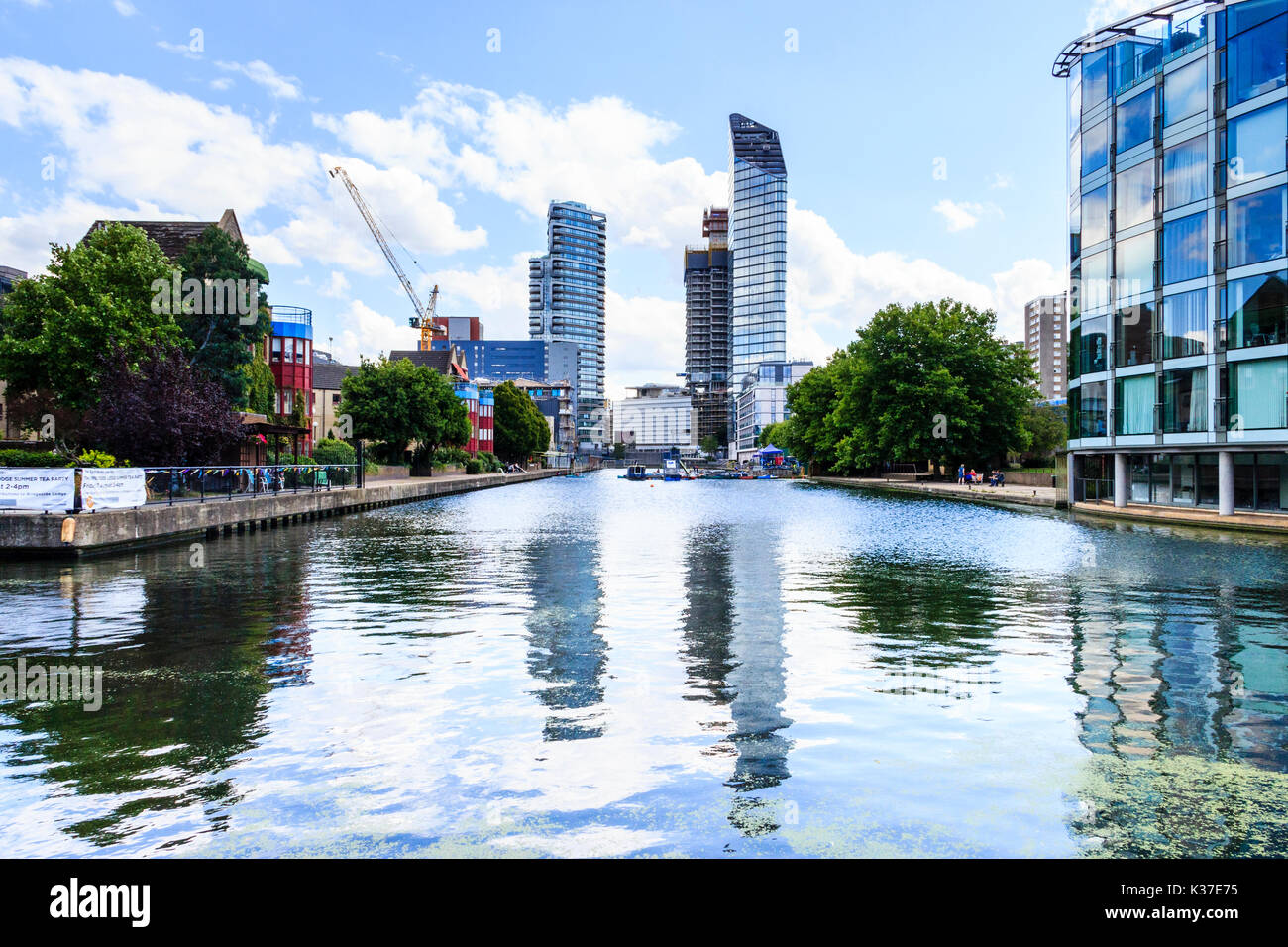 City Road Basin, Regent's Canal, Islington, London, UK Stock Photo - Alamy