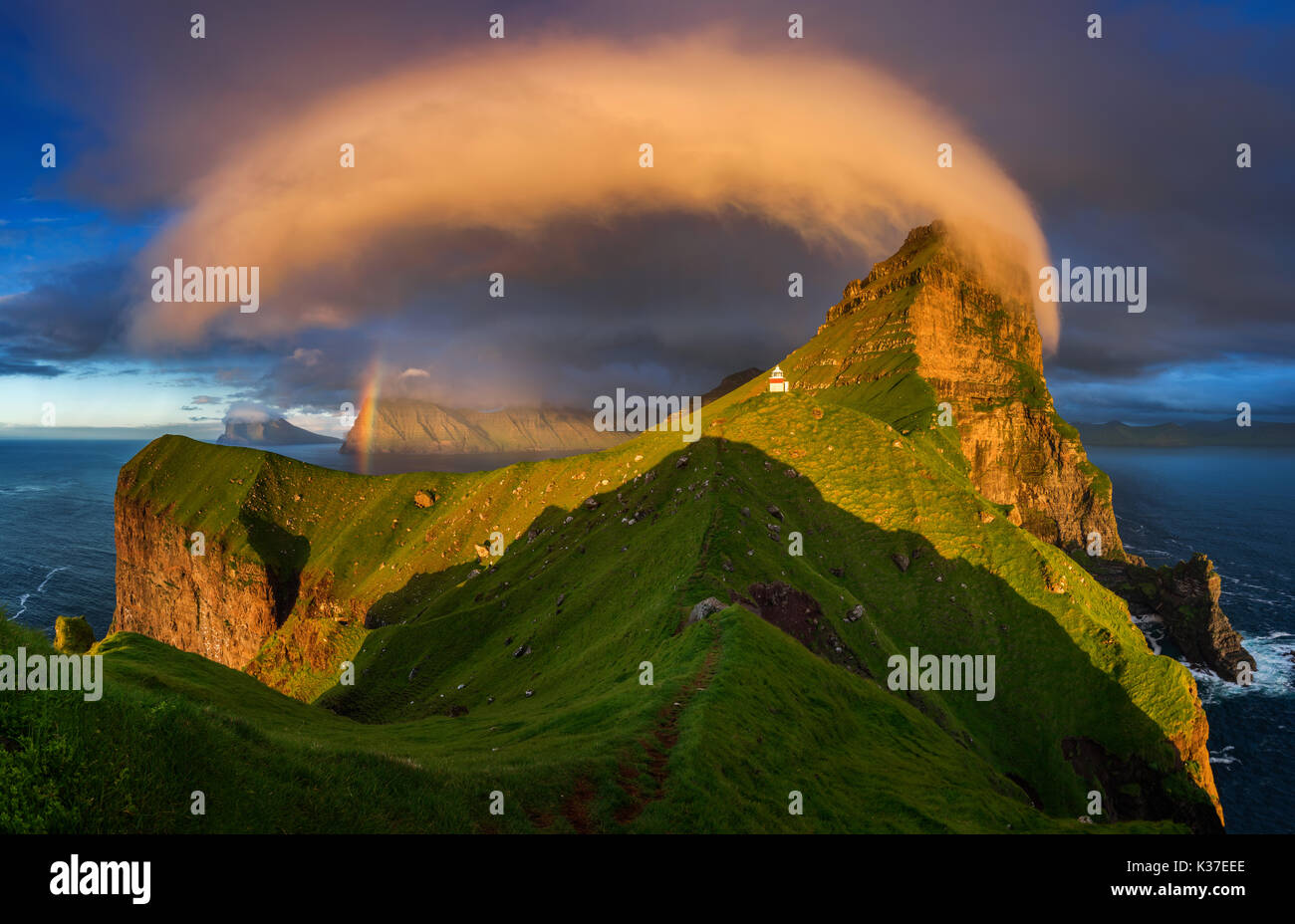 Kalsoy island and Kallur lighthouse in sunset light, Faroe Islands ...