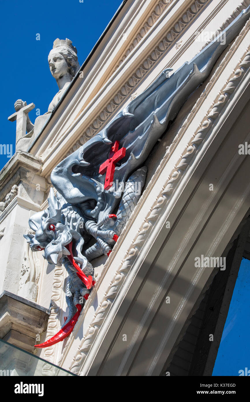 Statues on the exterior of the historic Smithfield Meat Market Building ...