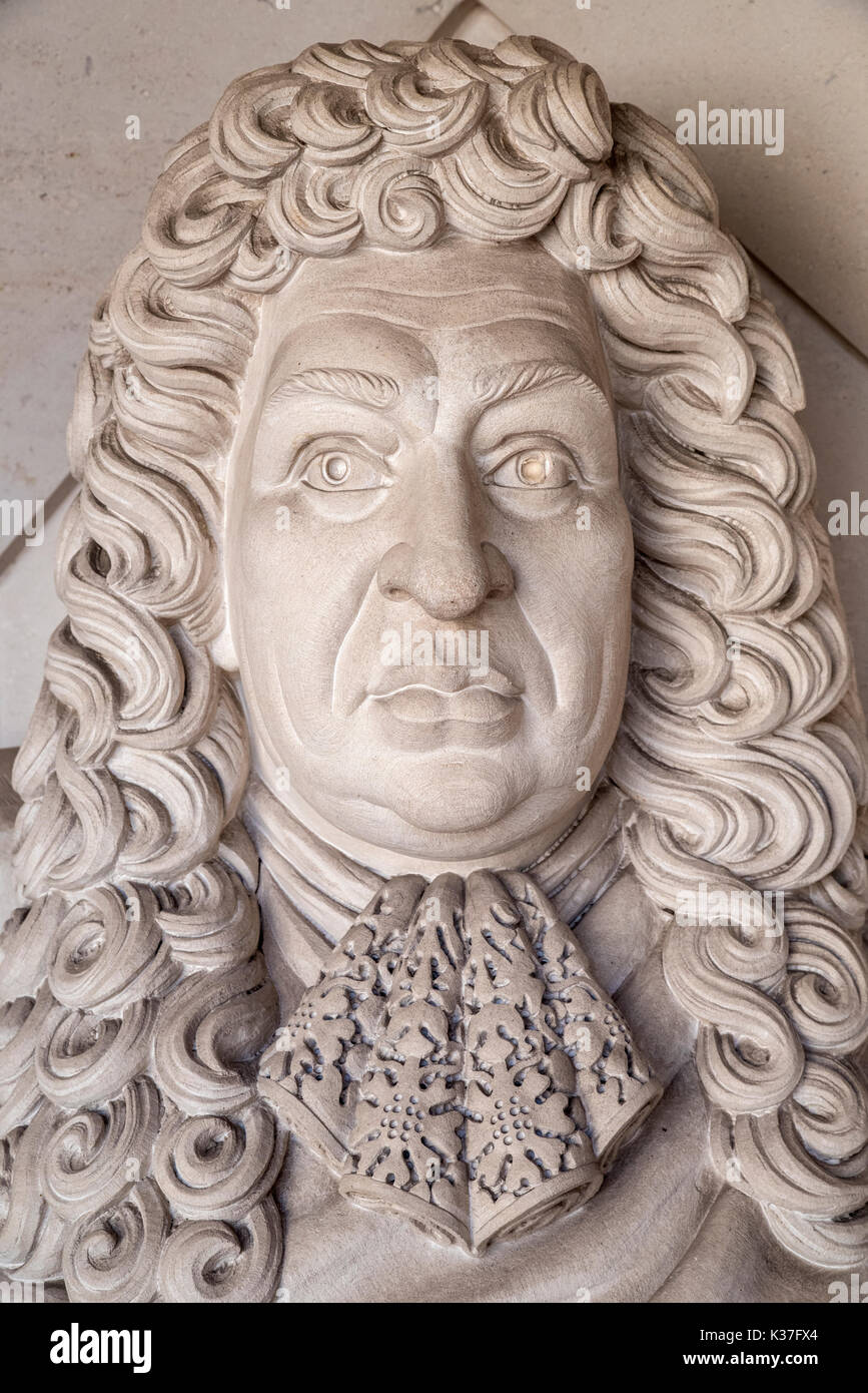 Navy art gallery hi-res stock photography and images - Alamy