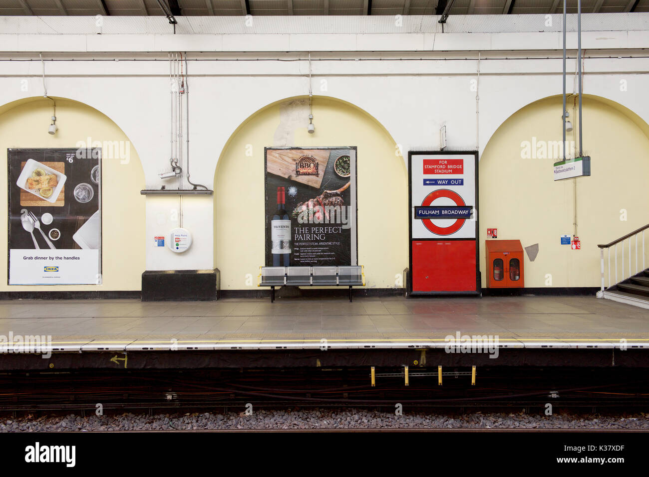 Fulham broadway hi-res stock photography and images - Alamy