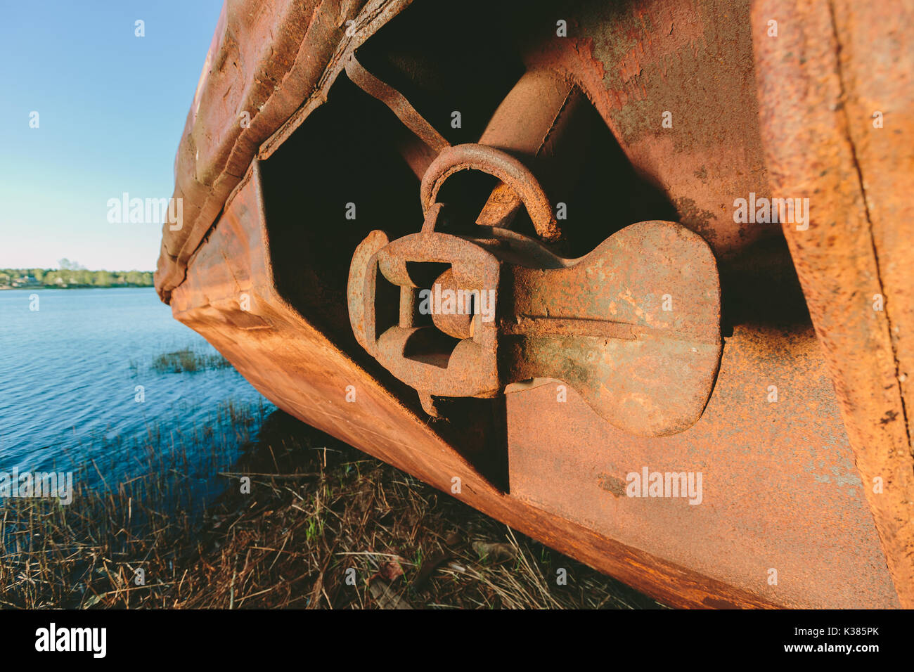 Rusty old transport barge vessel hi-res stock photography and images ...