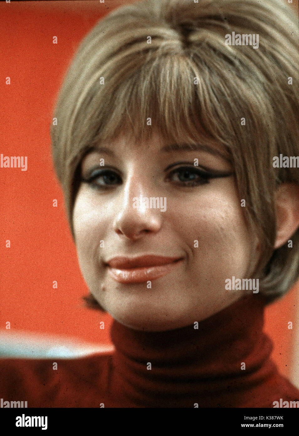 Barbra streisand hi-res stock photography and images - Alamy