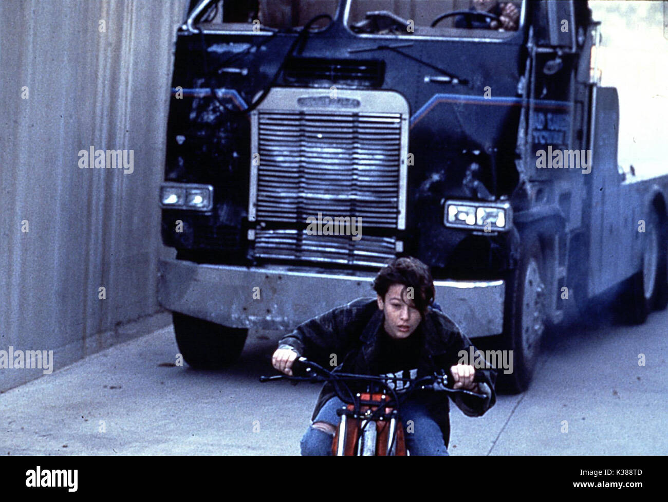 TERMINATOR 2 JUDGEMENT DAY EDWARD FURLONG Date: 1991 Stock Photo - Alamy