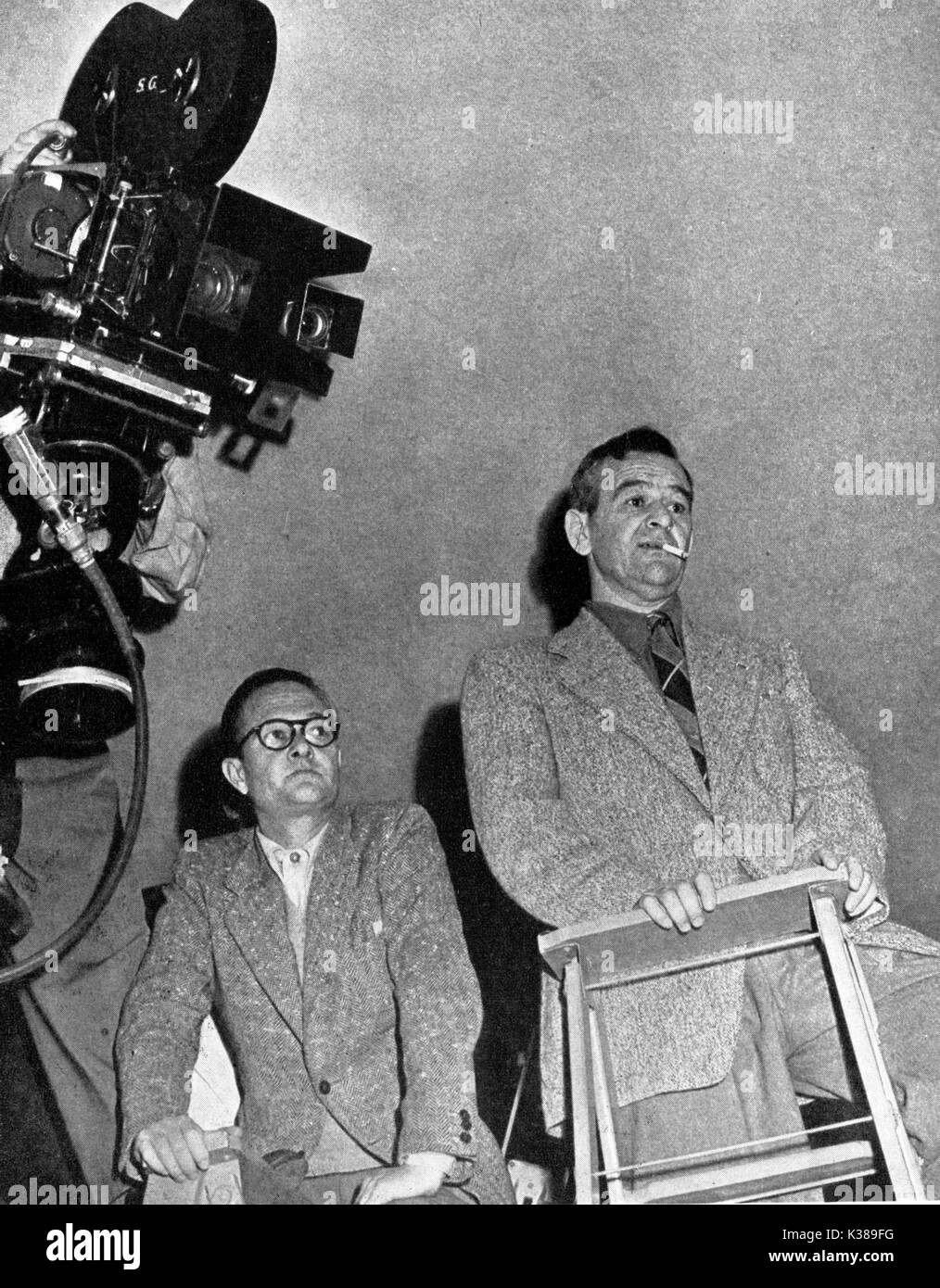 GREGG TOLAND AND WILLIAM WYLER Ta021947 Stock Photo - Alamy