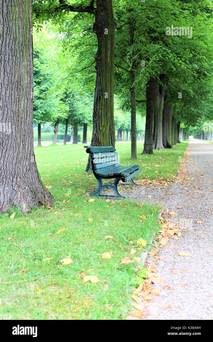 An image of a park bench Stock Photo - Alamy