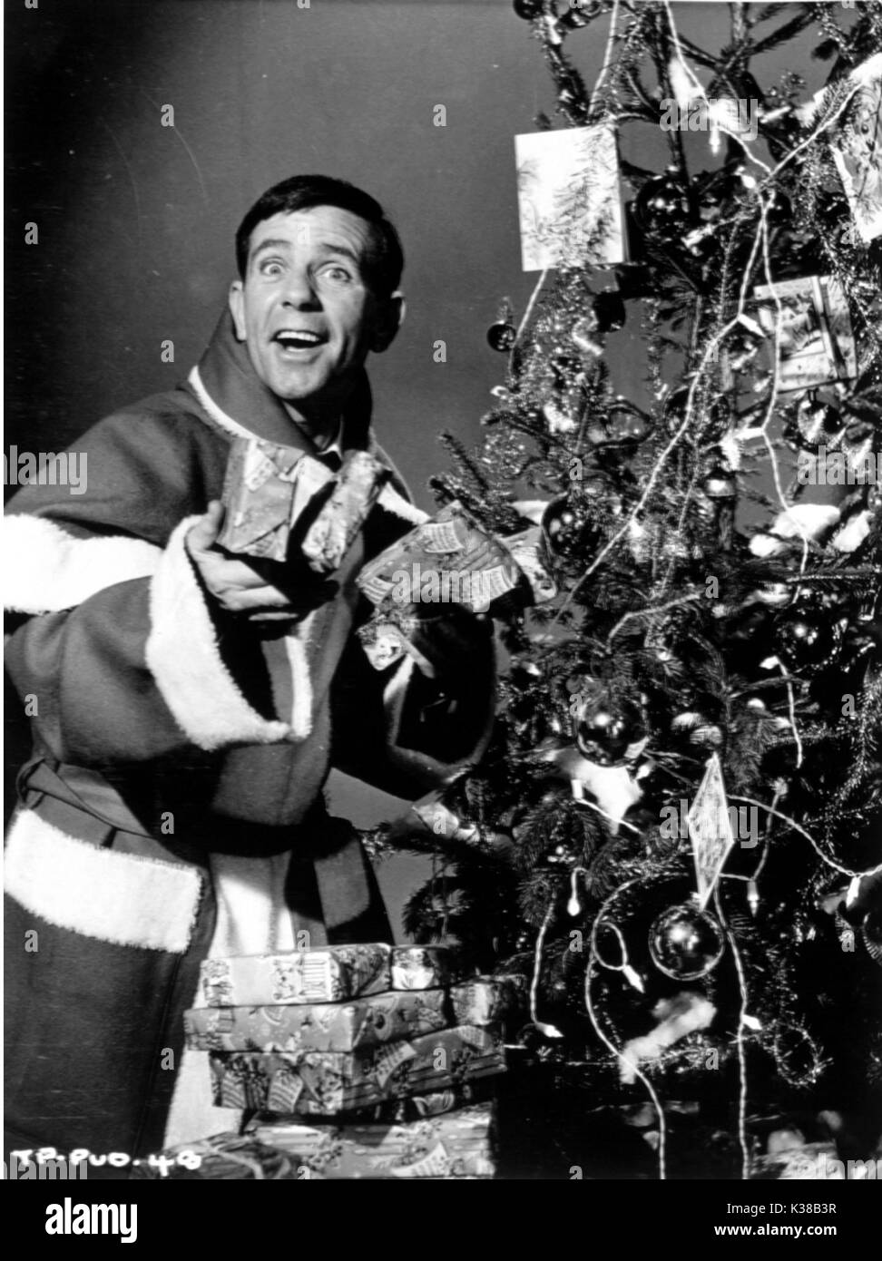 Norman wisdom Black and White Stock Photos & Images - Alamy
