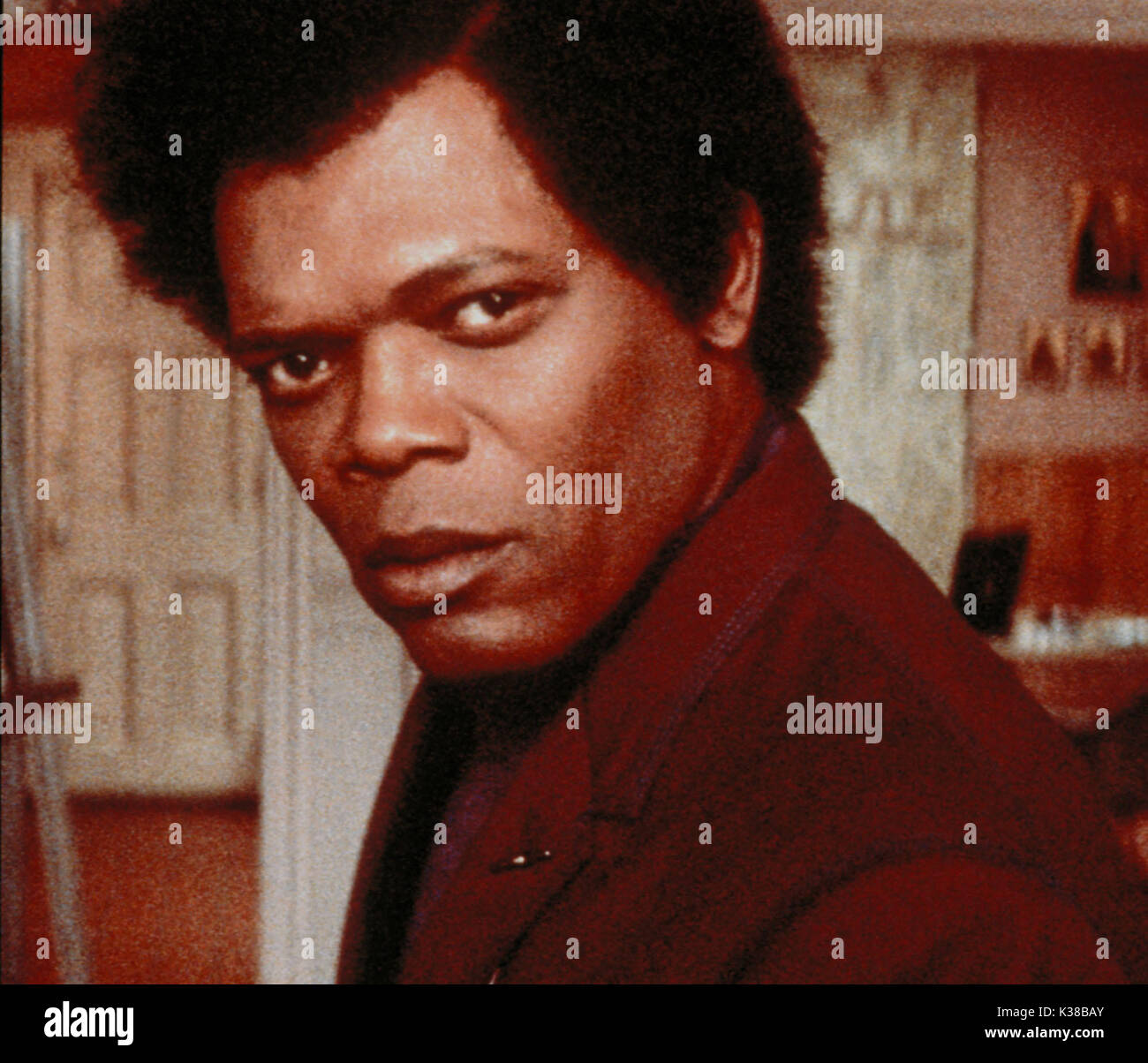 Unbreakable 2000 hi-res stock photography and images - Alamy