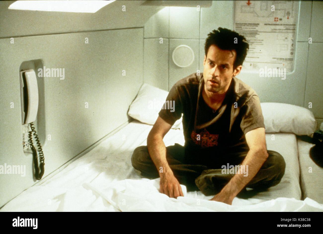 UN 32 AOUT SUR TERRE FILM RELEASE FROM MAX FILMS PRODUCTIONS UN 32 AOUT ...