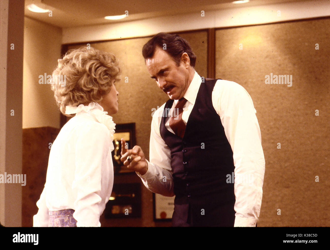 9 TO 5 [US 1980 JANE FONDA AND DABNEY COLEMAN Stock Photo - Alamy