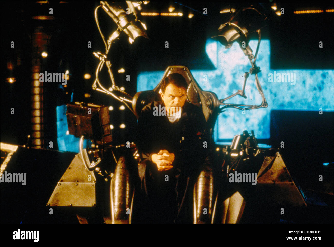 Event horizon sam neill hi-res stock photography and images - Alamy