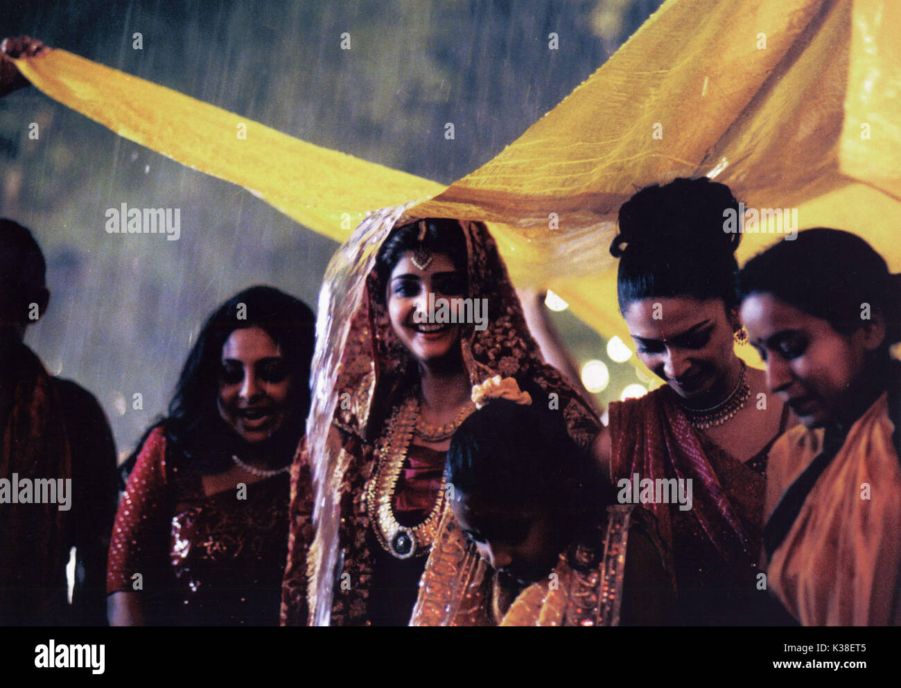 Monsoon wedding hi-res stock photography and images - Alamy