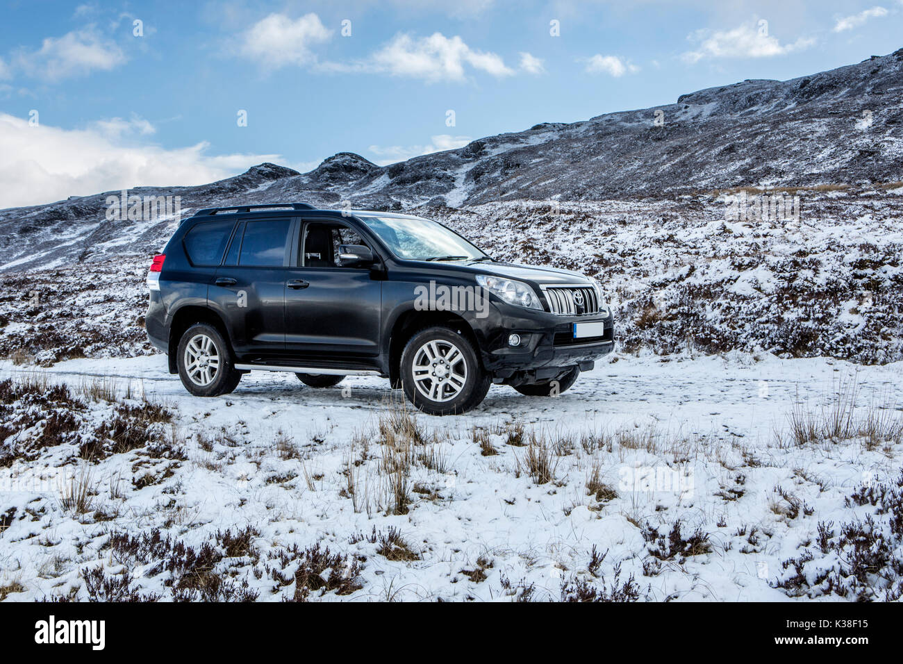 Toyota landcruiser wheel drive hi-res stock photography and images - Alamy