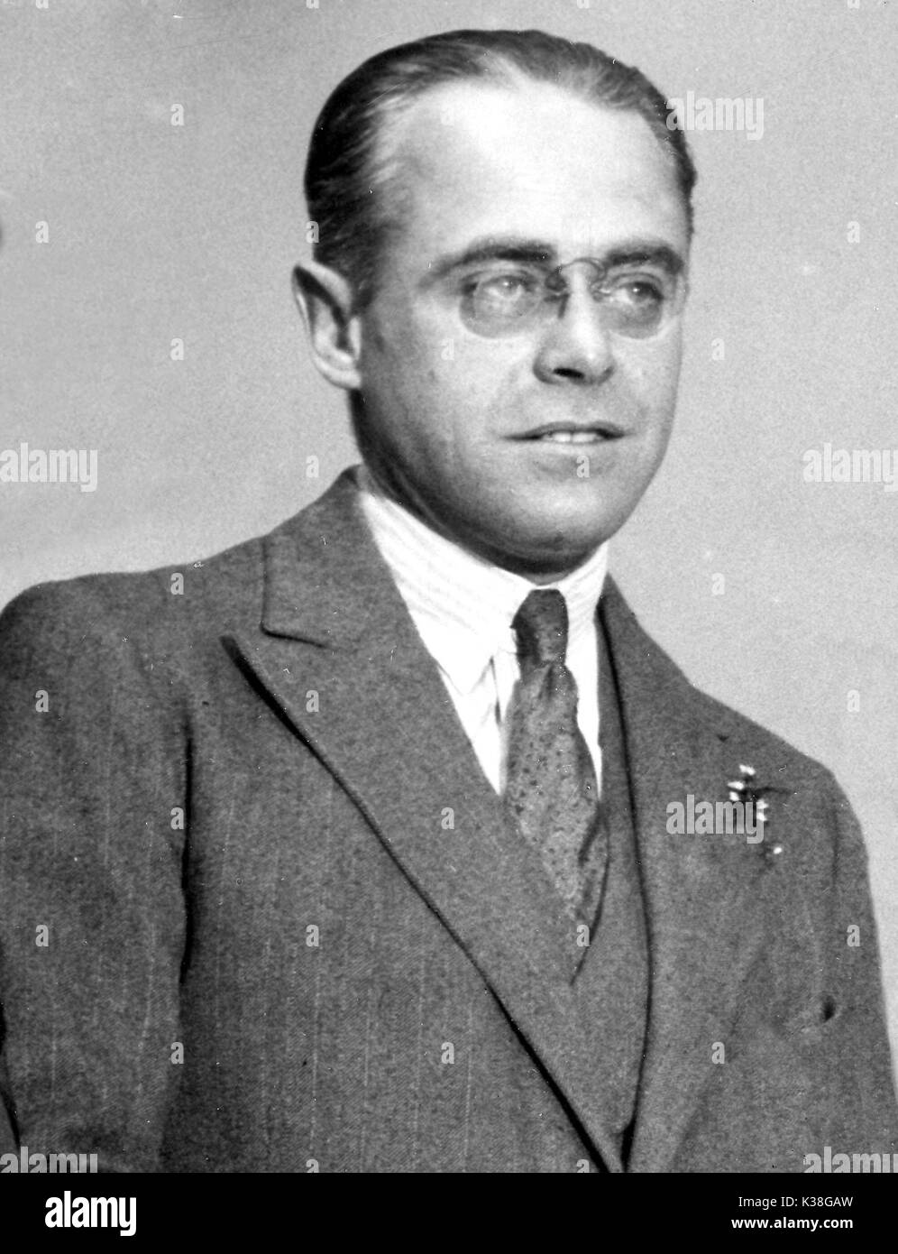 Basil dean hi-res stock photography and images - Alamy