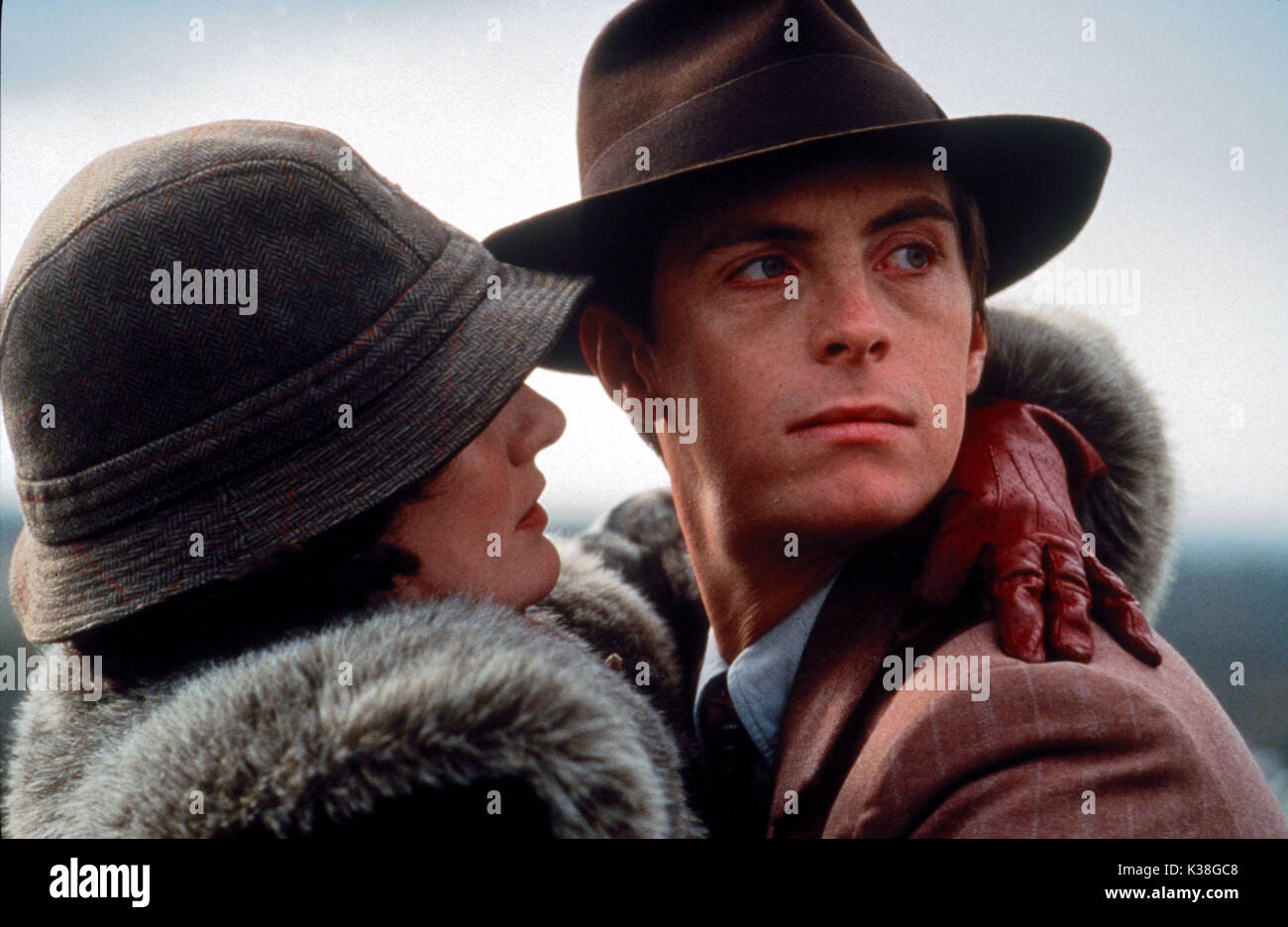 BRIGHT YOUNG THINGS EMILY MORTIMER , STEPHEN CAMBELL MOORE (Adam) Date ...