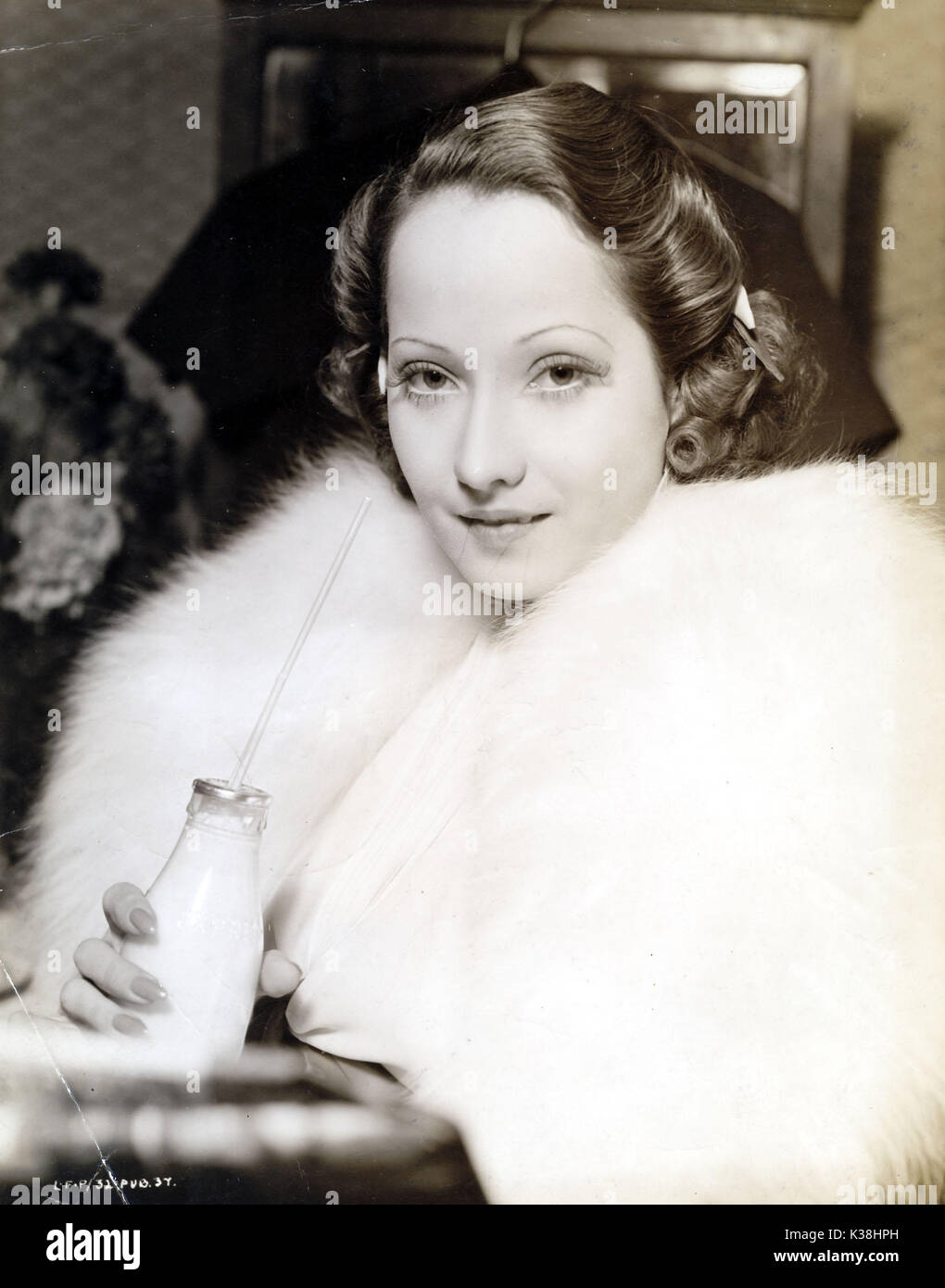 Merle oberon hi-res stock photography and images - Alamy