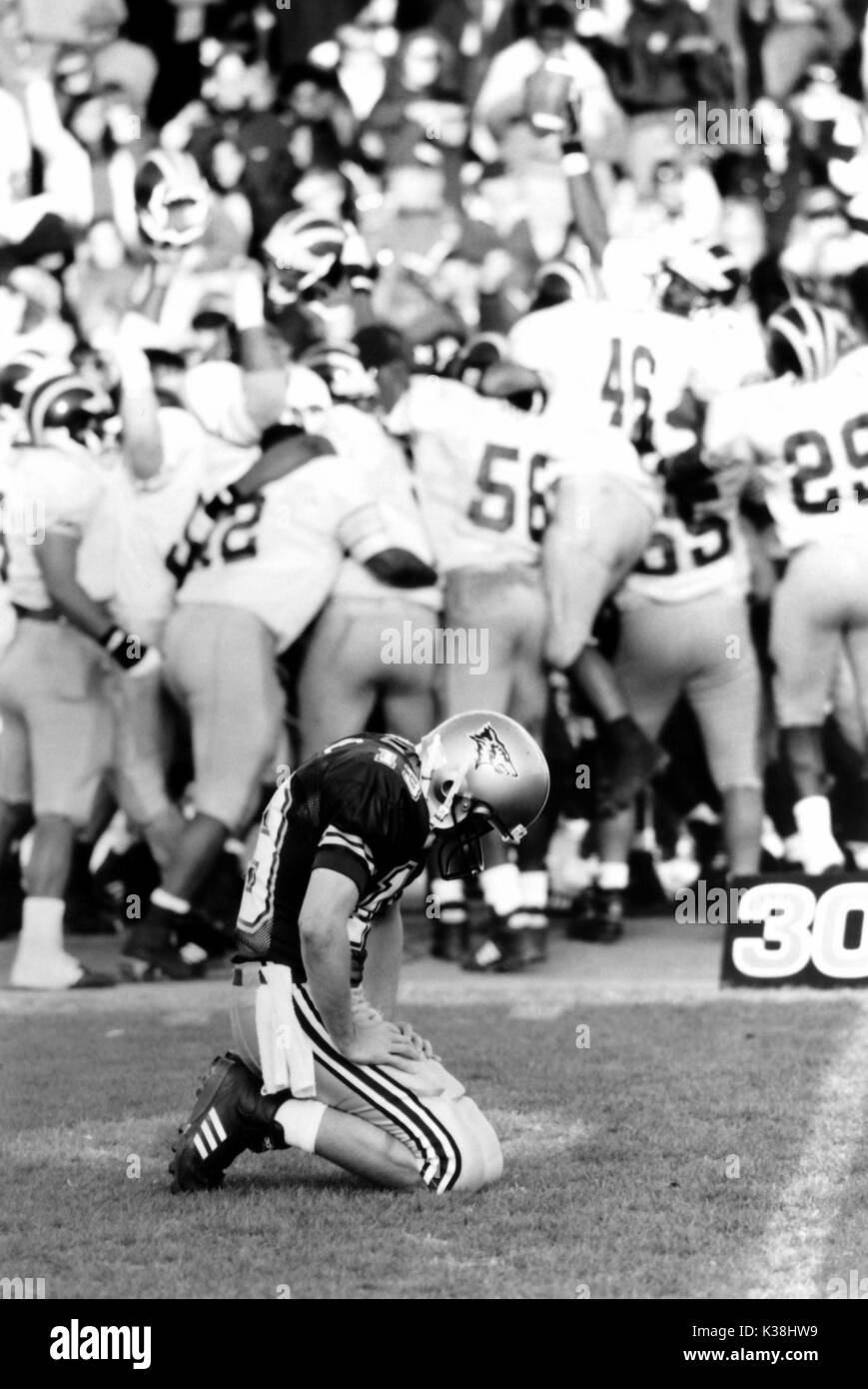 Craig sheffer hi-res stock photography and images - Alamy