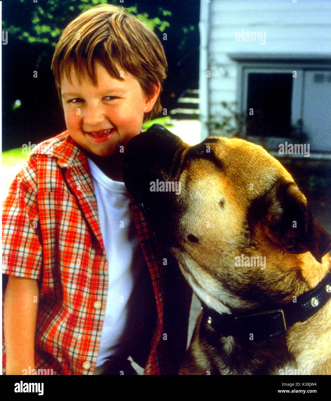 Angus t jones hi-res stock photography and images - Alamy