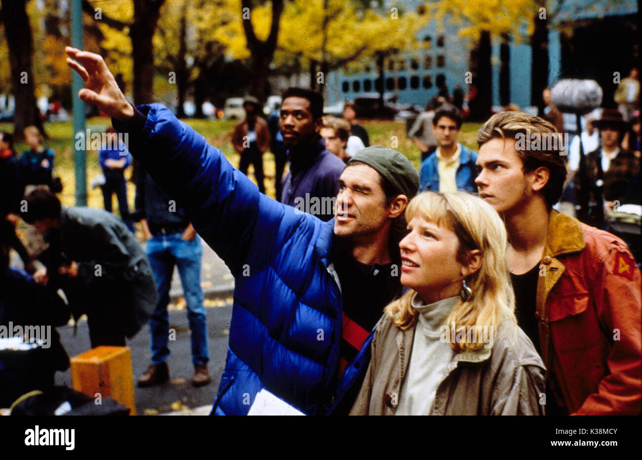 MY OWN PRIVATE IDAHO Director Gus Van Sant with crew member RIVER ...