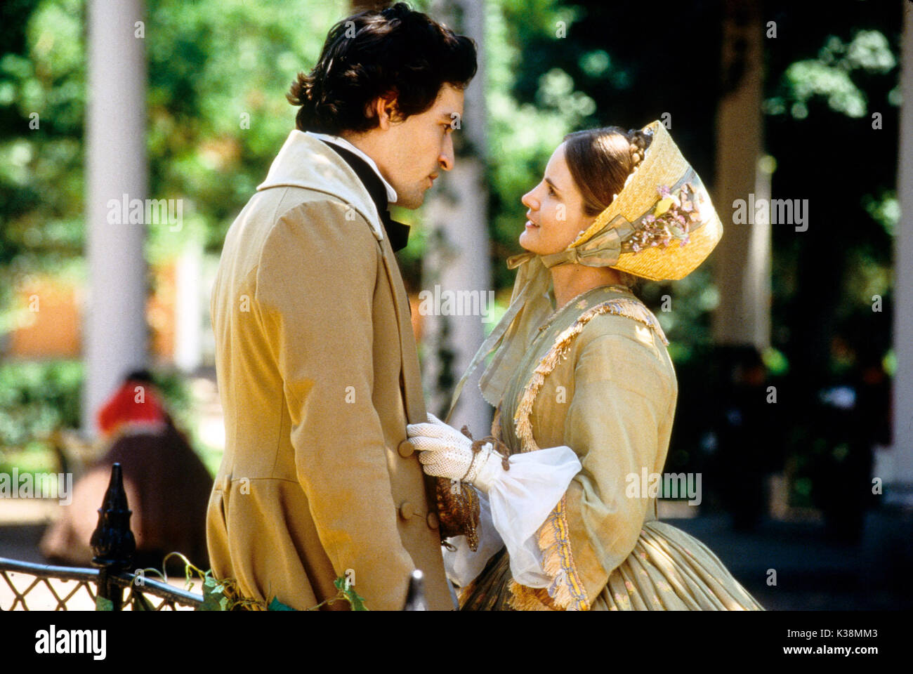 Jennifer jason leigh hi-res stock photography and images - Alamy