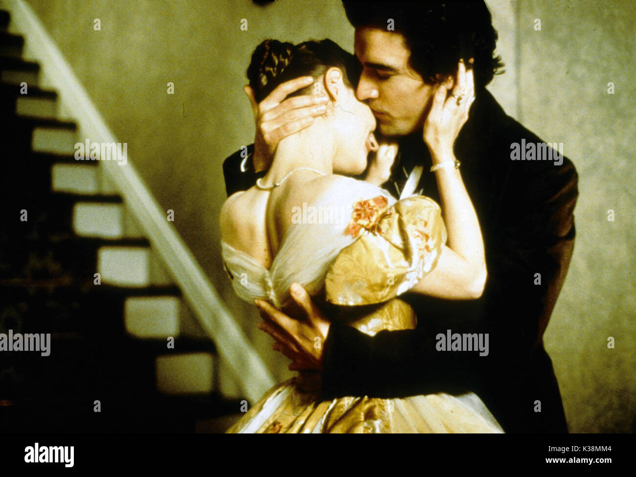 Jennifer jason leigh hi-res stock photography and images - Alamy