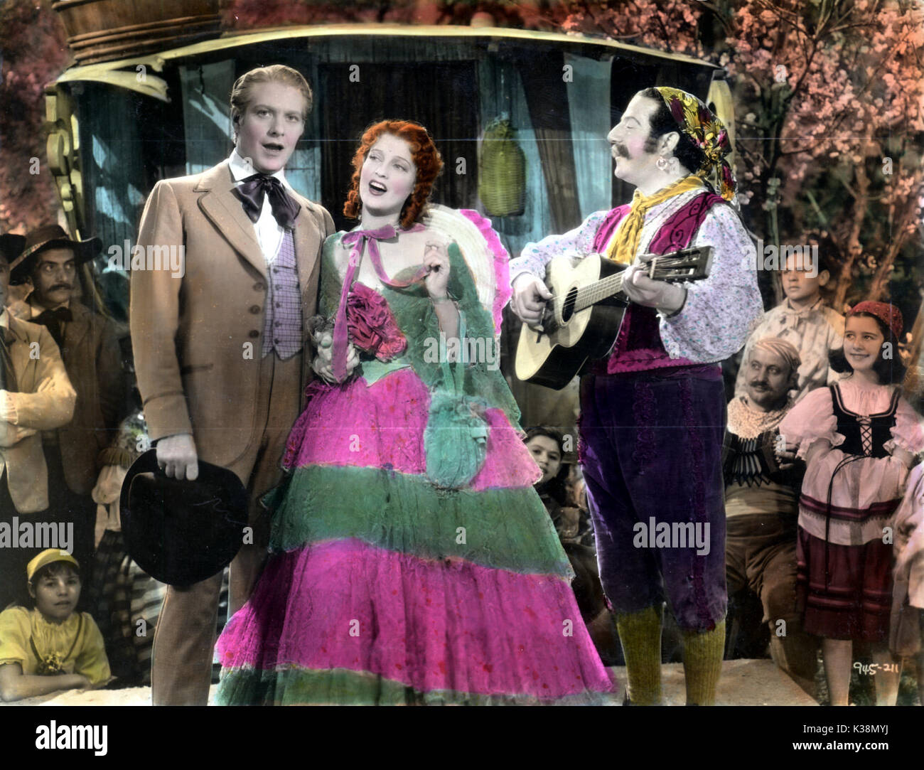 MAYTIME NELSON EDDY, JEANETTE MACDONALD Date: 1938 Stock Photo - Alamy