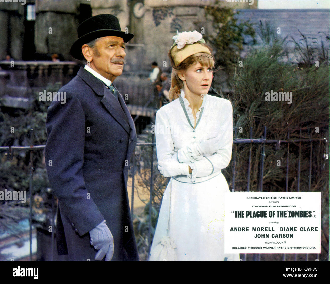 THE PLAGUE OF THE ZOMBIES ANDRE MORELL, DIANE CLARE Stock Photo - Alamy