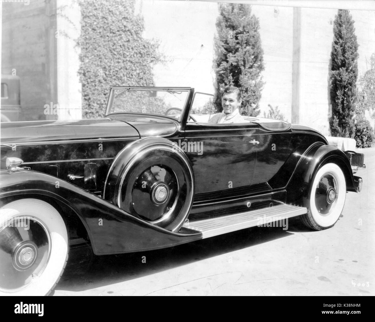 actor CLARK GABLE with his car Stock Photo - Alamy