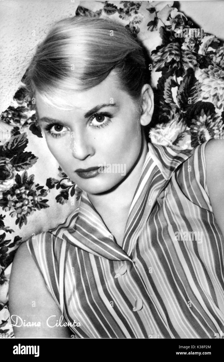 Diane cilento hi-res stock photography and images - Alamy