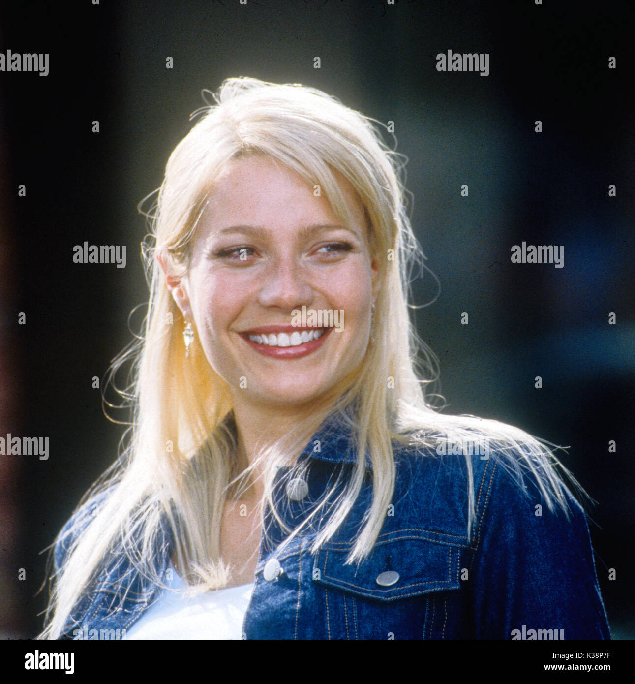 Shallow hal film hi-res stock photography and images - Alamy