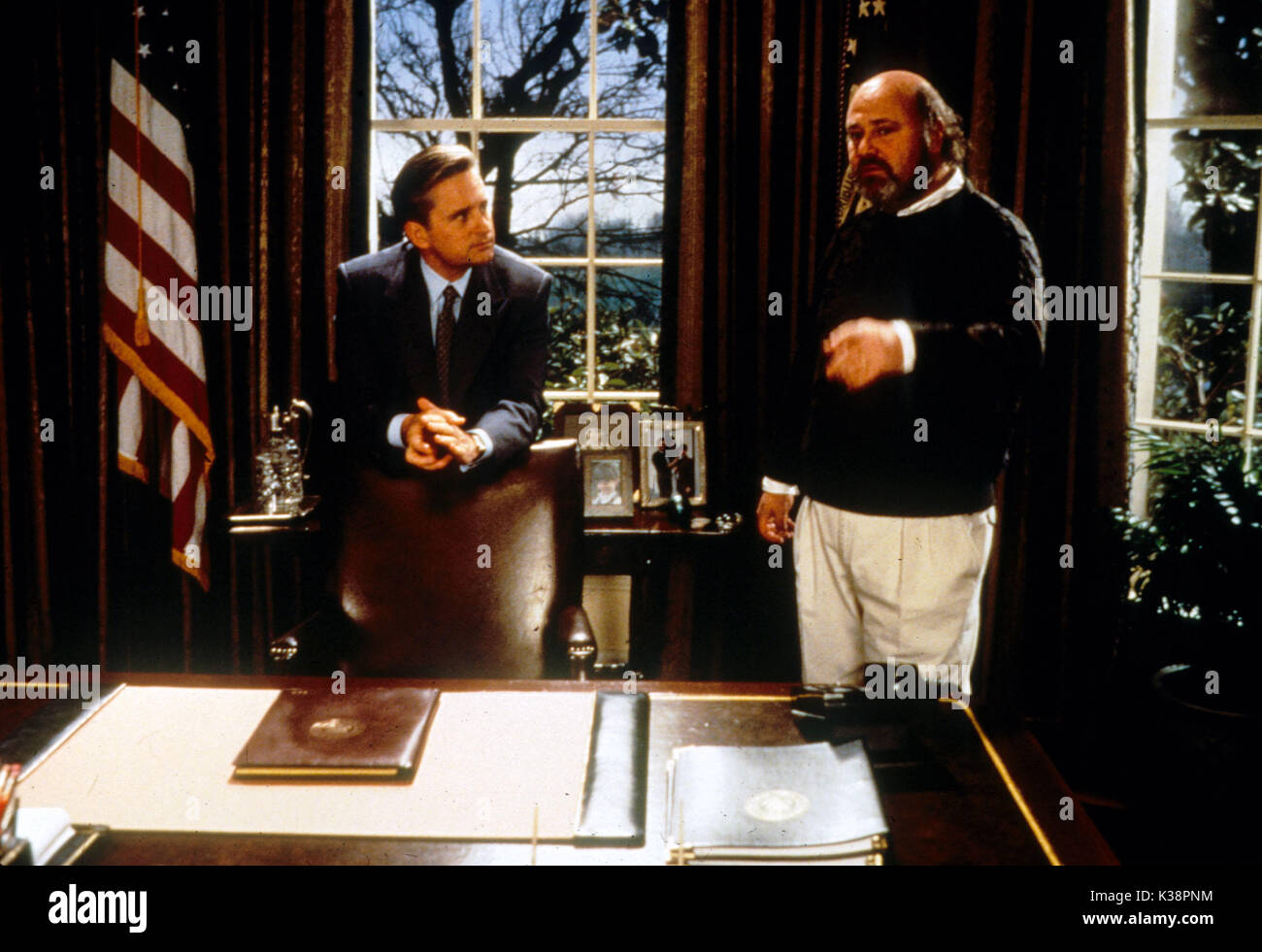 THE AMERICAN PRESIDENT Director ROB REINER, MICHAEL DOUGLAS Date: 1995 ...
