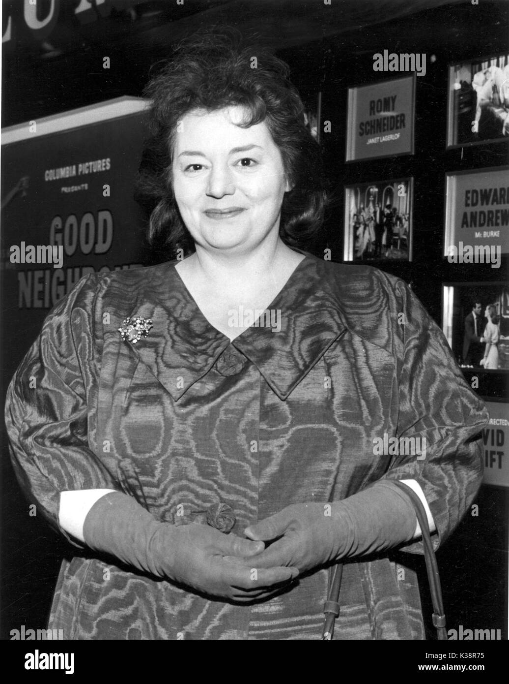 HATTIE JACQUES POTRAIT at the Good Neighbor Sam premiere circa 1964 ...