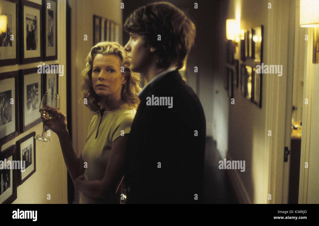 THE DOOR IN THE FLOOR KIM BASINGER, JON FOSTER Date: 2004 Stock Photo ...