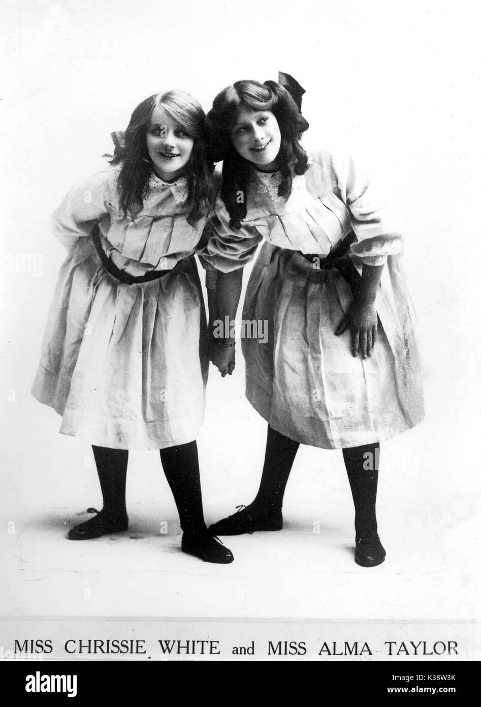 CHRISSIE WHITE AND ALMA TAYLOR AS THE TILLY GIRLS Stock Photo - Alamy