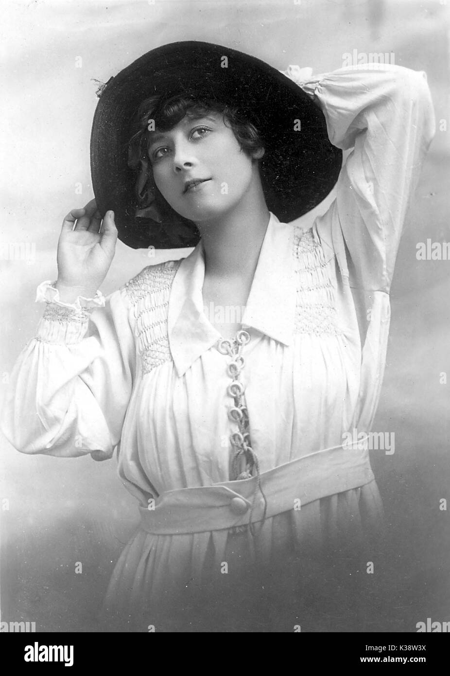 Alma taylor hi-res stock photography and images - Alamy