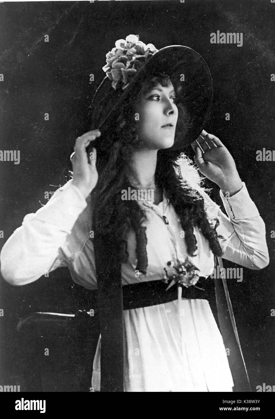 Alma taylor hi-res stock photography and images - Alamy