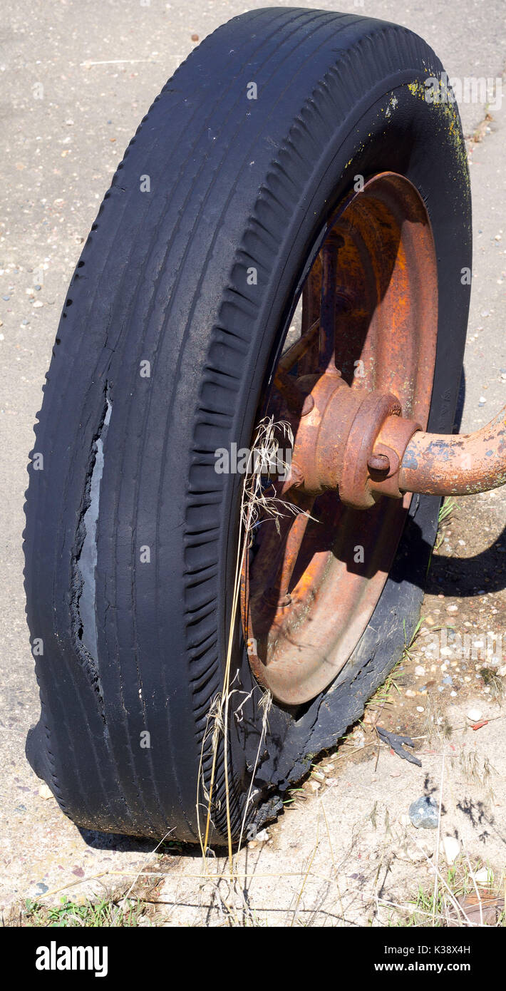 Ruined tire hi-res stock photography and images - Alamy