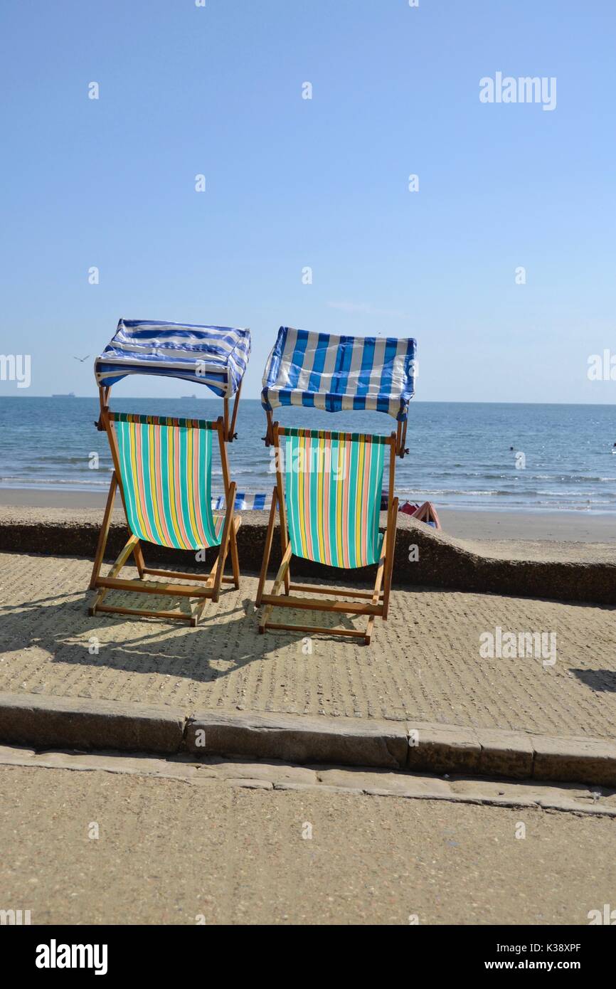 I do like to be beside the seaside hi-res stock photography and images ...