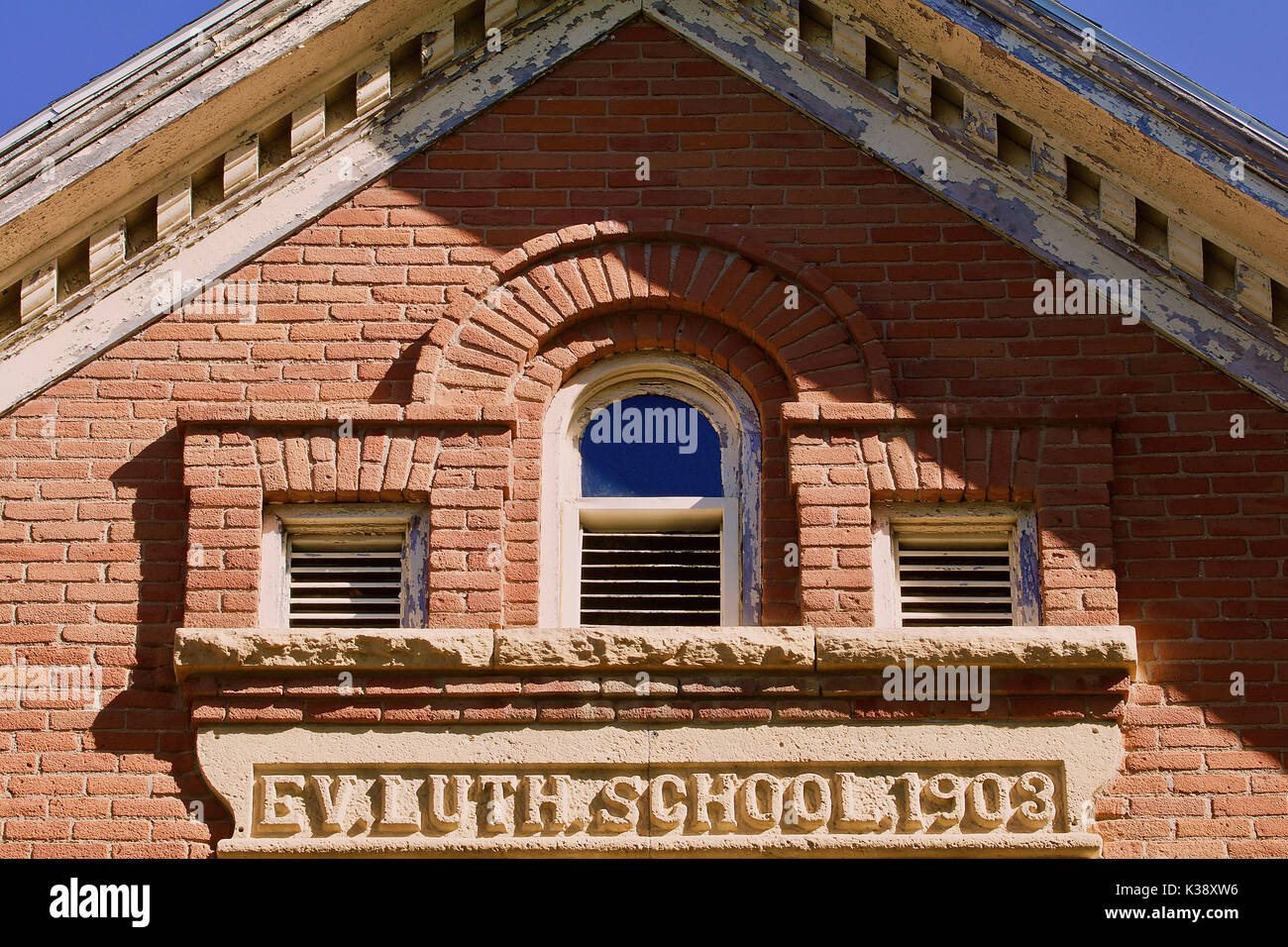 Early twentieth century building brick and limestone facade Stock Photo ...