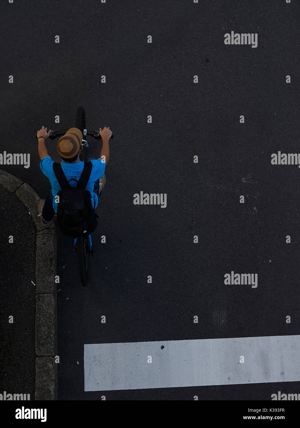 Japanese cyclist hi-res stock photography and images - Alamy